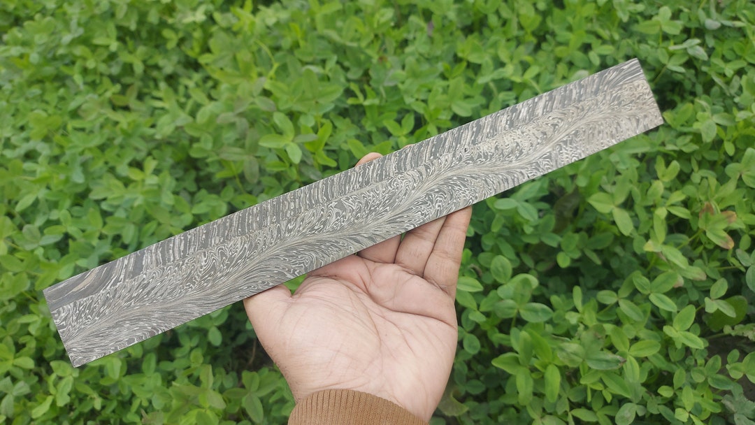 One Piece of Art Handmade Damascus Steel Gorgeous Innovative Feather ...