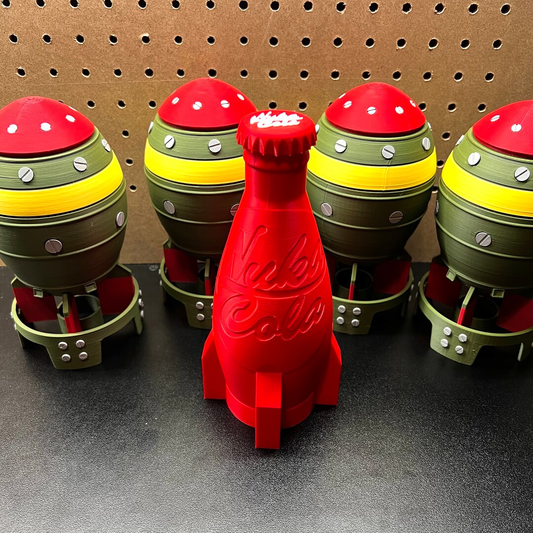 Fallout Nuke Cola Bottle and Cap, Collectibles Merchandise 3, 4, New ...