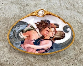 does aphrodite like seashells