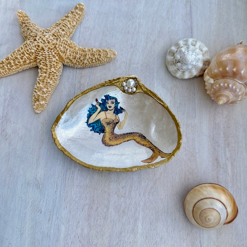 Vintage Mermaid, Decoupage Seashell, Adult Mermaid, Pin up Girl, Ring ...
