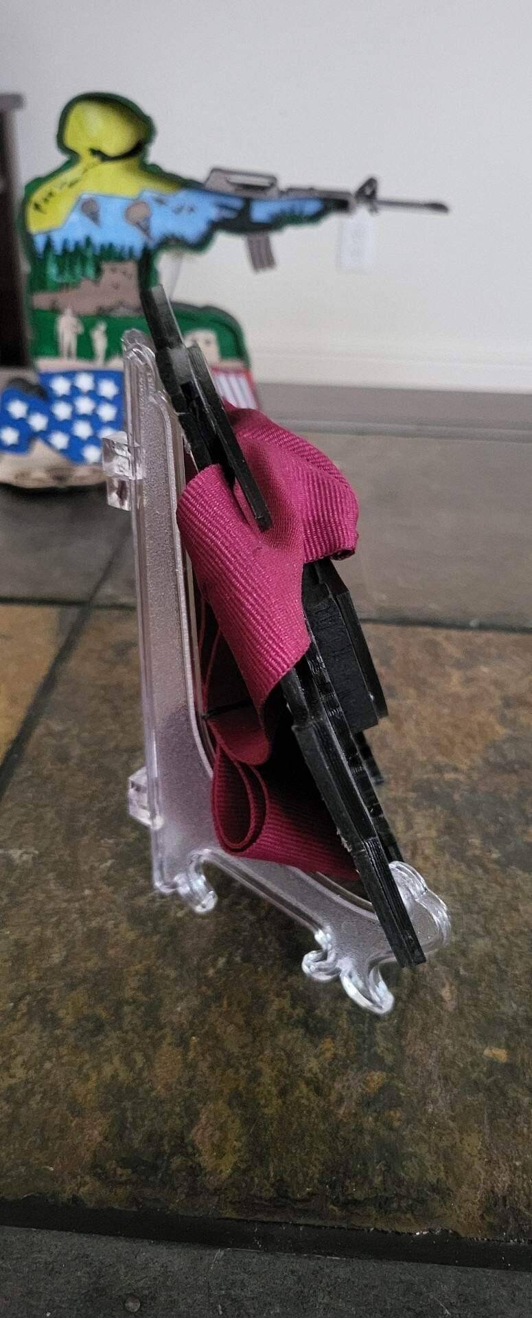 Military Medical Merit O2M3 Display - Etsy