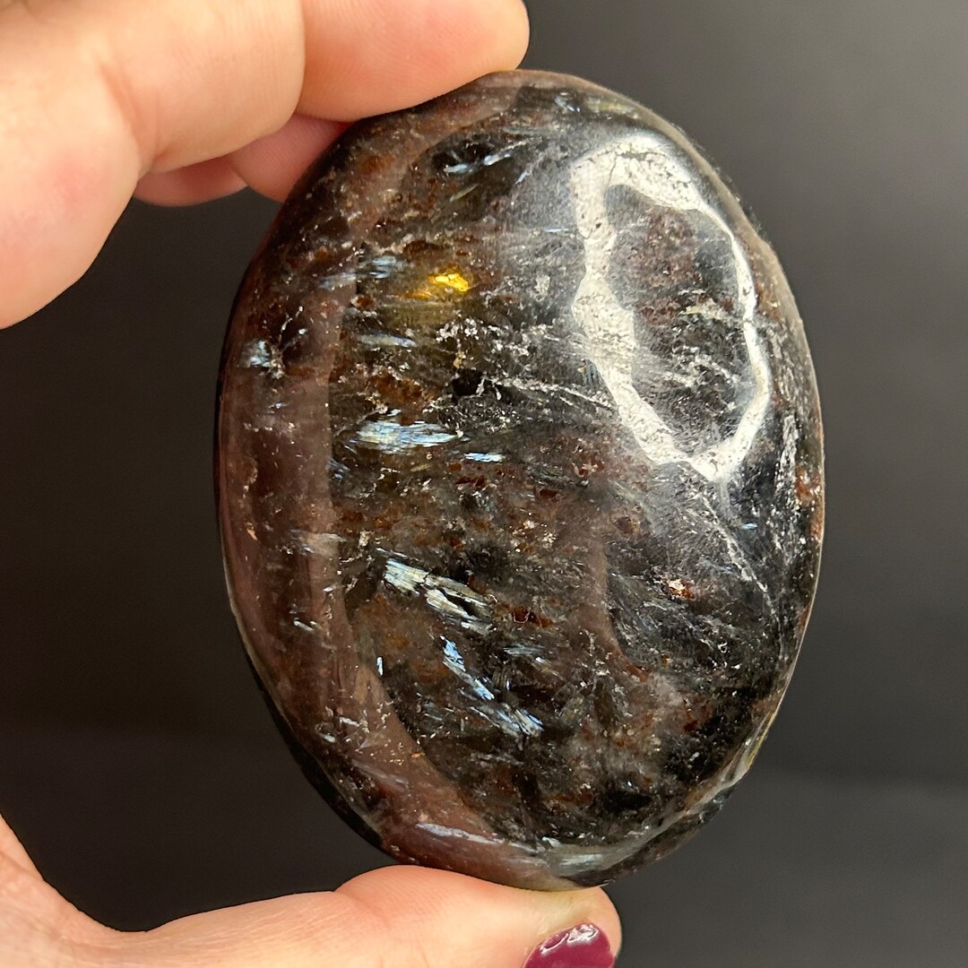 Astrophyllite Palm Stone | Flashy Astrophyllite and Garnet Palmstone ...