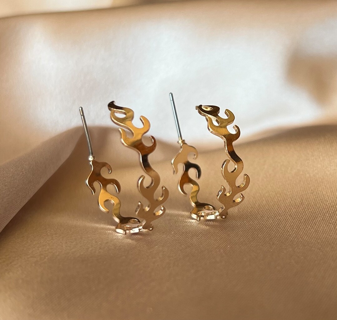 Y2K Style Fire Firey Gold Open Hoop Earrings / Birthday Anniversary ...