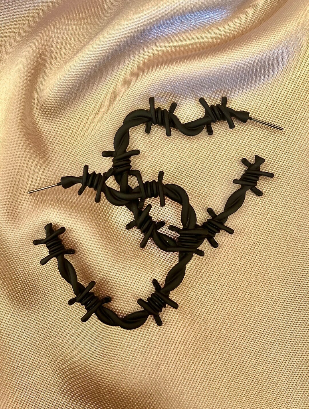 Y2K Gothic Matte Black Barbed Wire Heart Hoop Earrings - Etsy