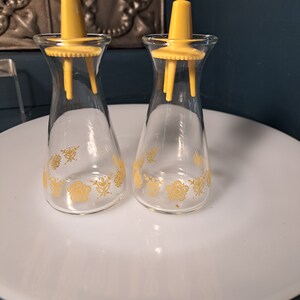 Salt and Pepper Shaker, CHOICE of ONE Set, Pyrex Butterfly Gold, Pyrex ...