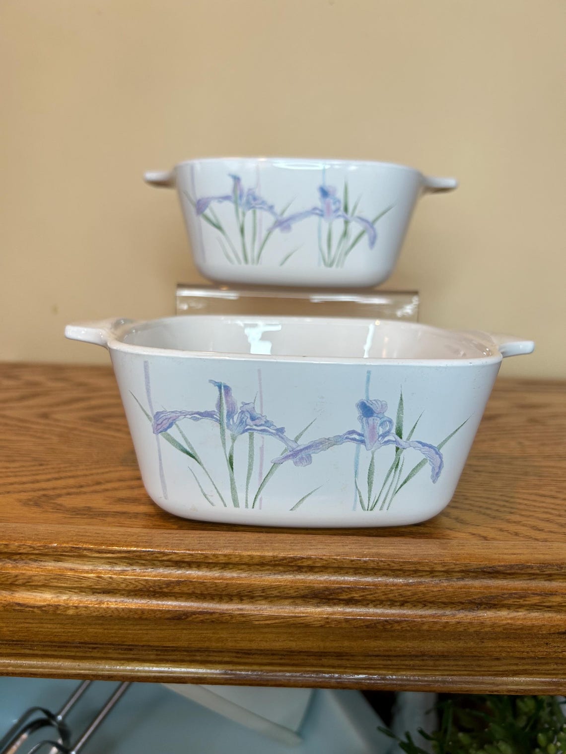 CORNING WARE Iris Shadow Casserole Dish 22 Oz P-43-B Petite Pan ...