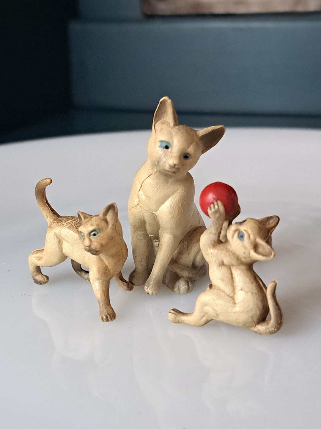 Siamese Cat Figurines, MINI Siamese Cat Family, Momma Cat, Two Kittens ...