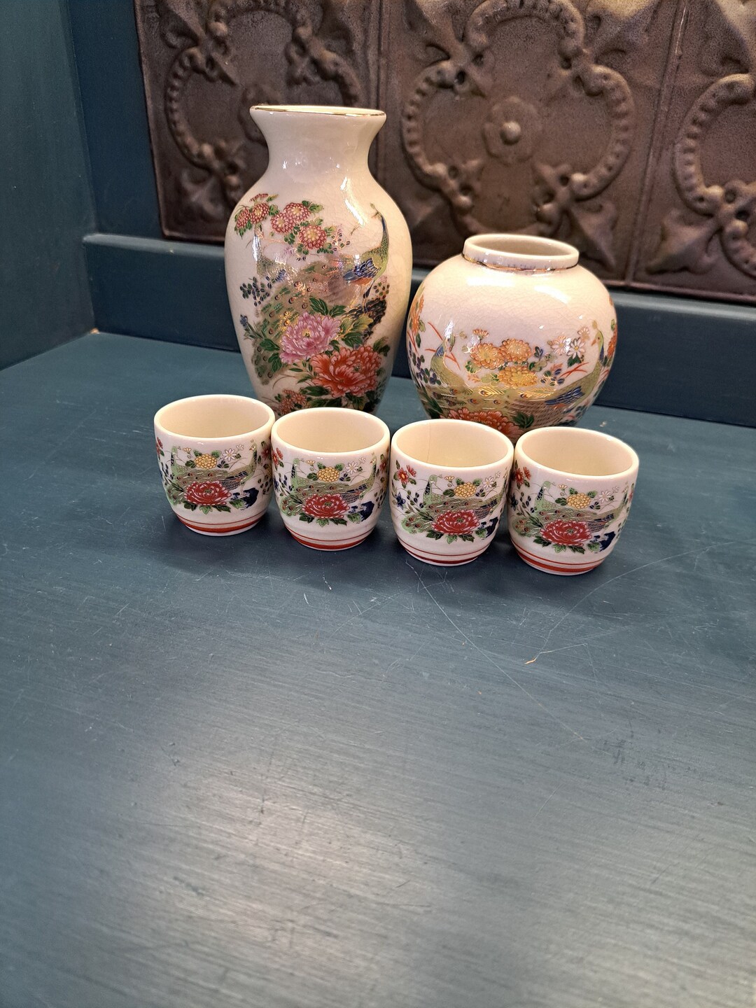 Chinoiserie, Lot of Vase, Saki Tea Cups and Ginger Jar Vase, Bird and ...