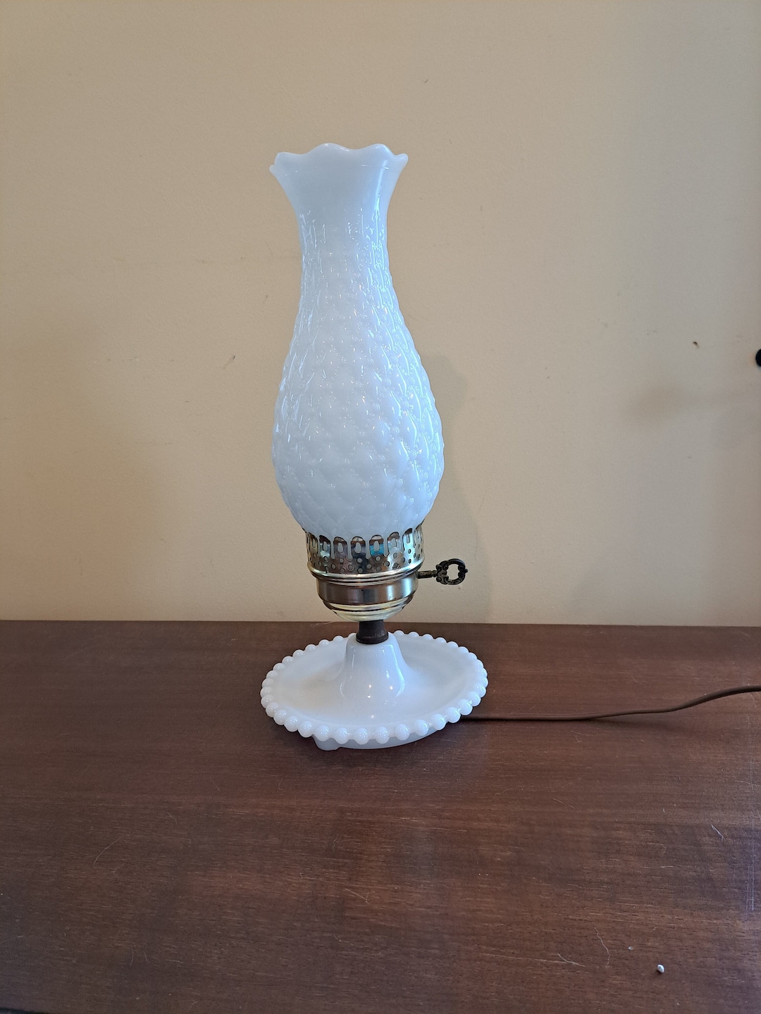 Lamp, Hobnail Milk Glass Lamp, Lovely, Vintage 14-in Milk Glass Lamp ...