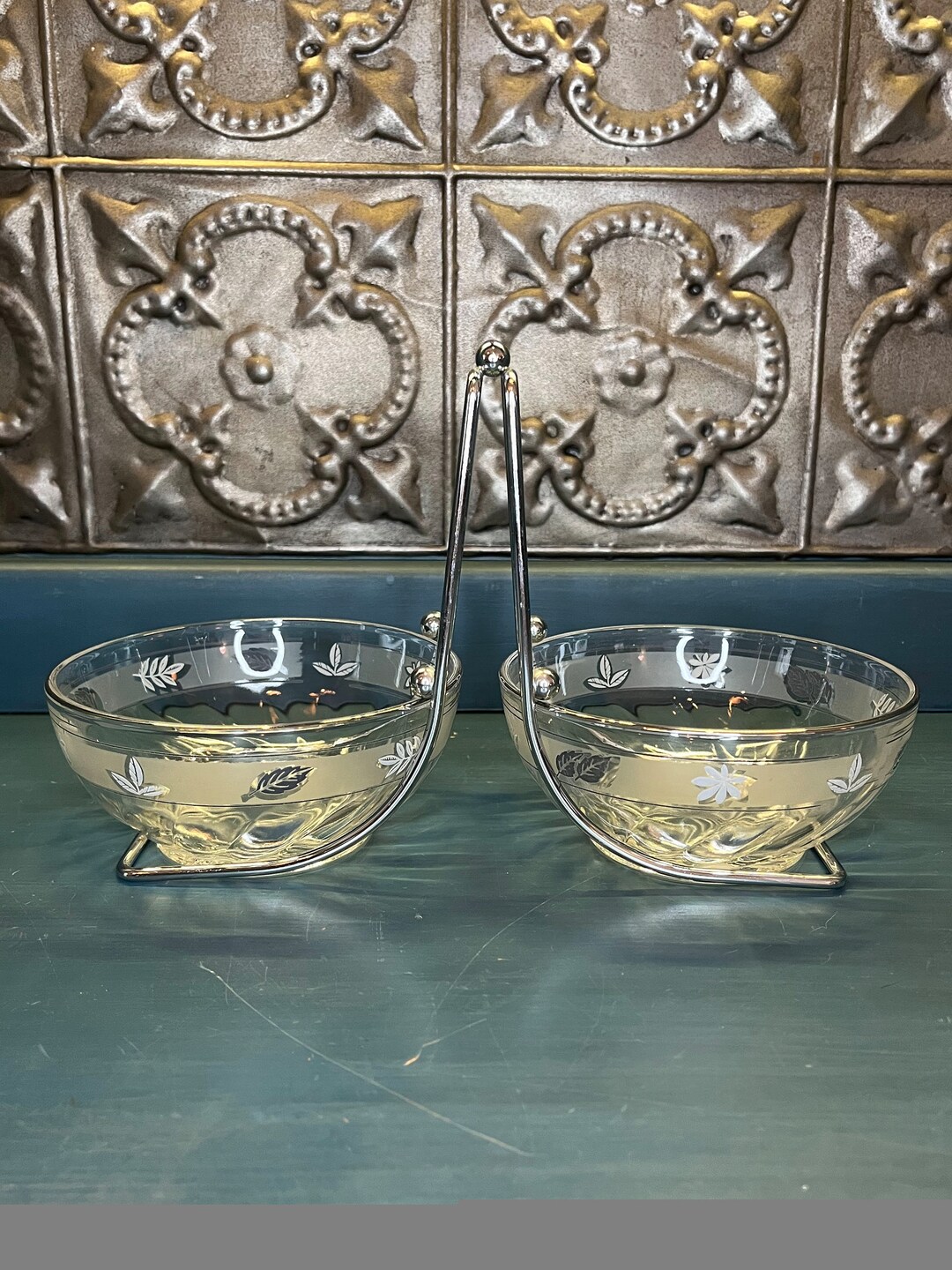 Libbey Frosted Silver Leaves Glass Condiment Server With Handle Silver ...