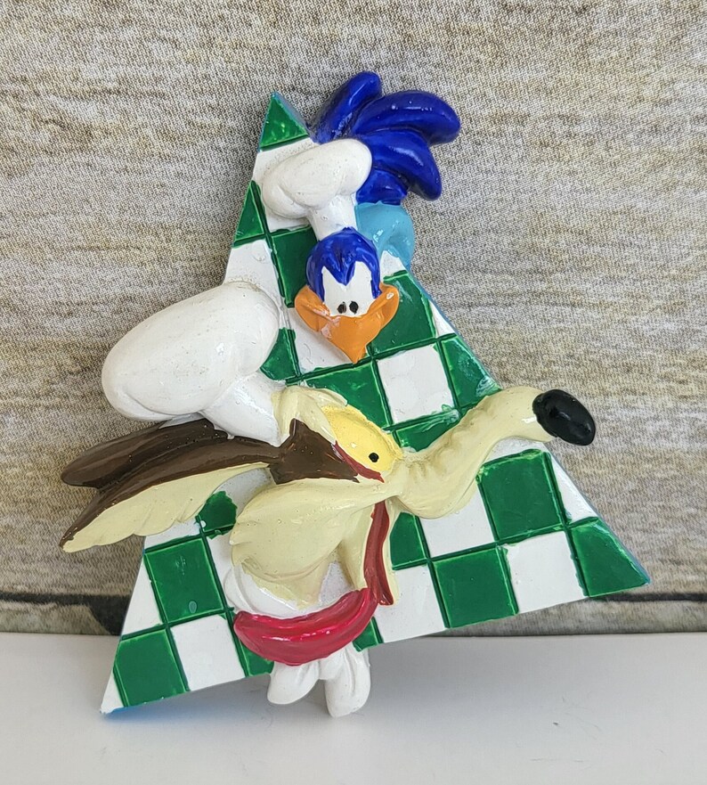 Vintage 1994 Wile E Coyote and Roadrunner Refrigerator Magnet - Etsy