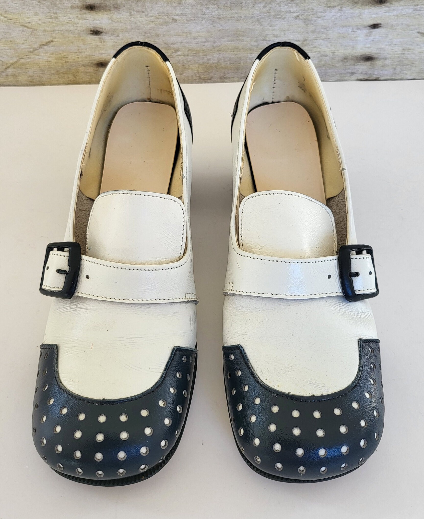 Vintage Connie White & Blue Leather Shoes Size 7 Retro Shoes Retro ...