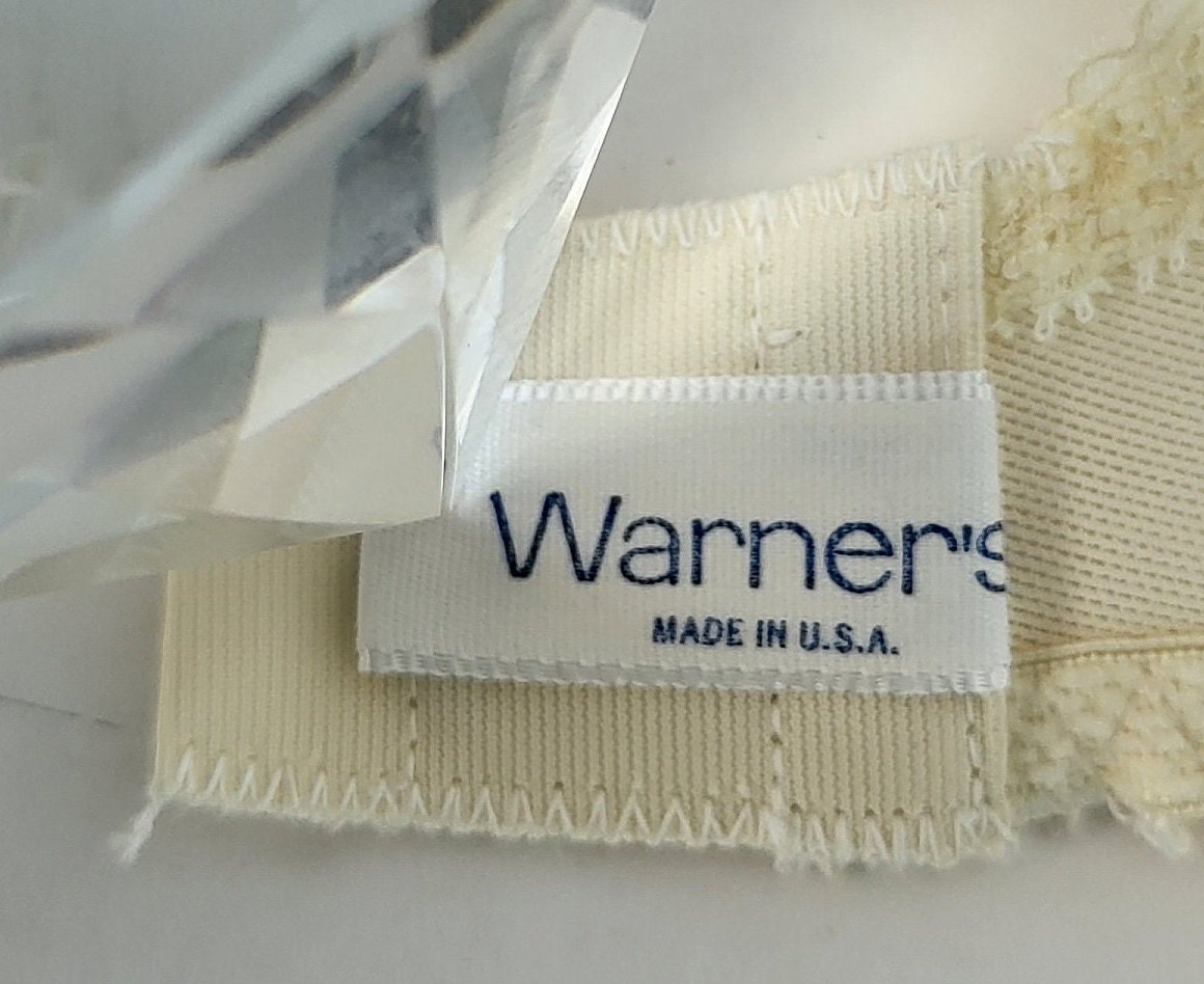 Vintage Warner's Pale Yellow Lace 34 B Bra Vintage Yellow Lace Bra ...