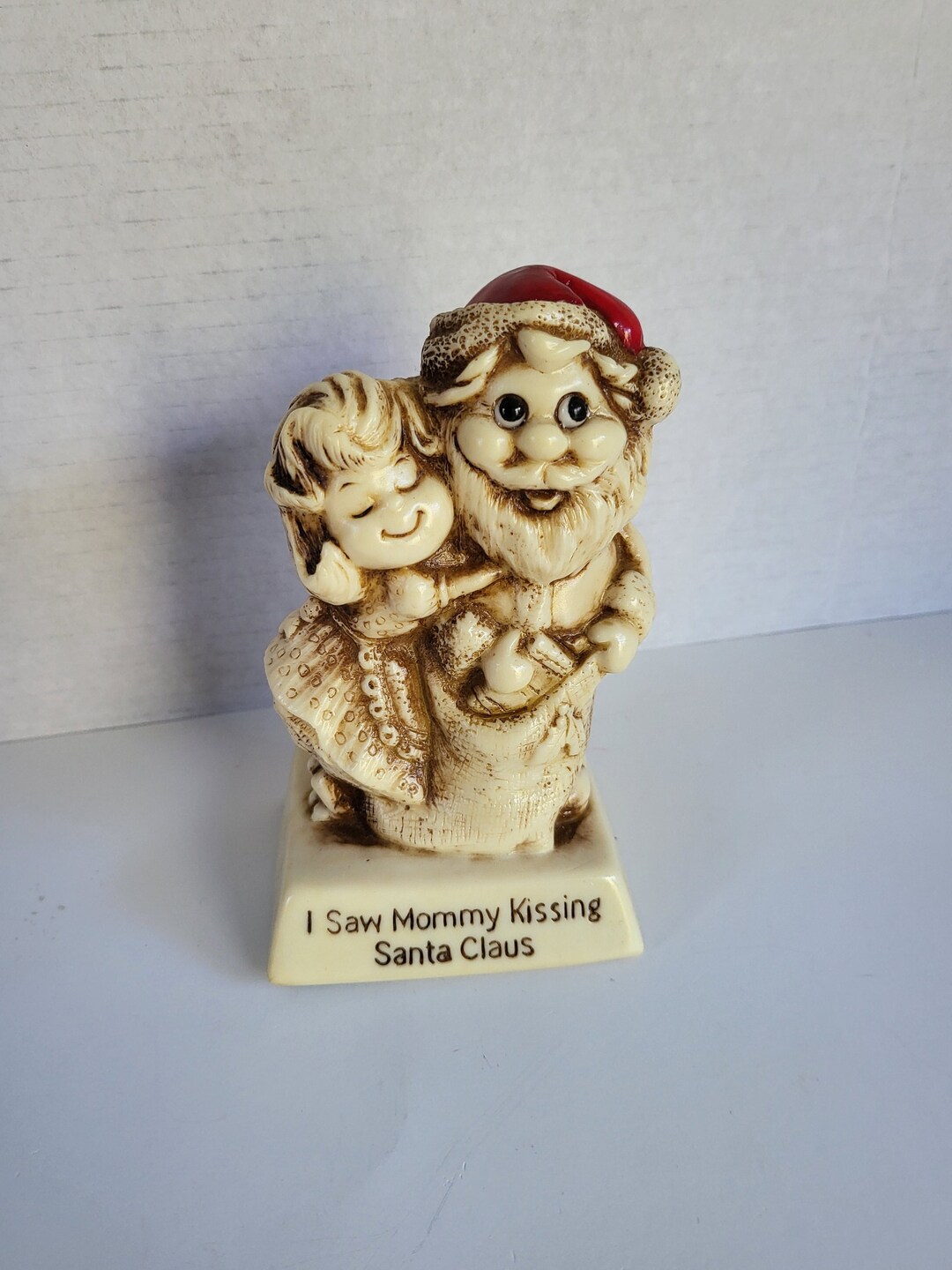 Vintage Rare 1981 Russ Berrie I Saw Mommy Kissing Santa Claus Statue ...