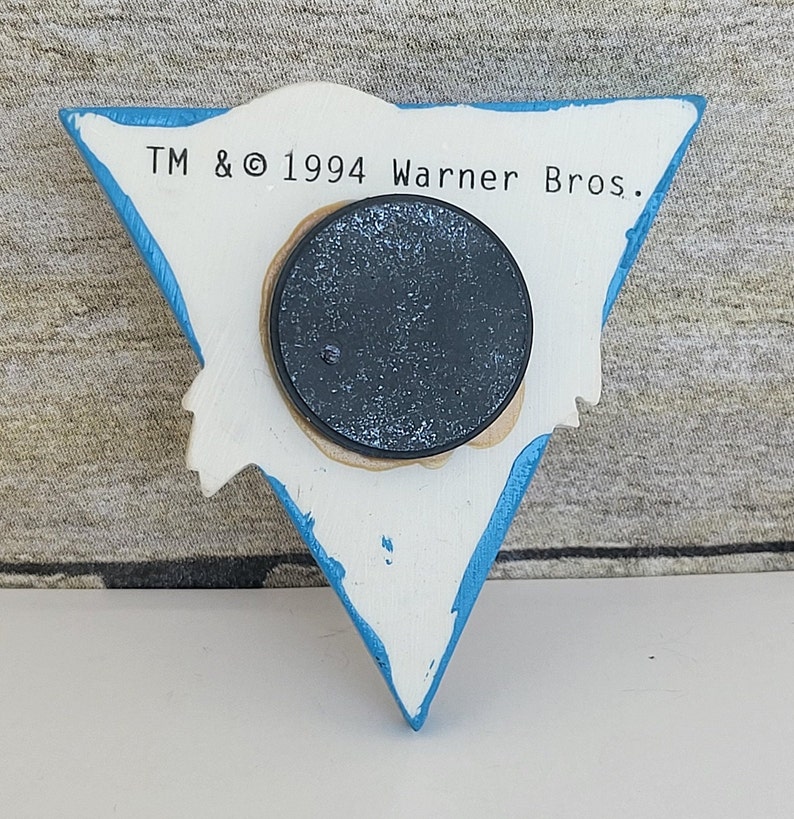 Vintage 1994 Sylvester the Cat Triangle Refrigerator Magnet - Etsy