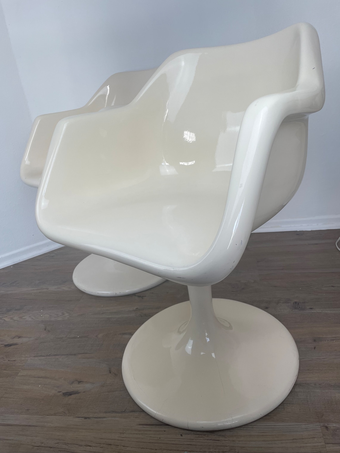 Tulip Chairs - Etsy
