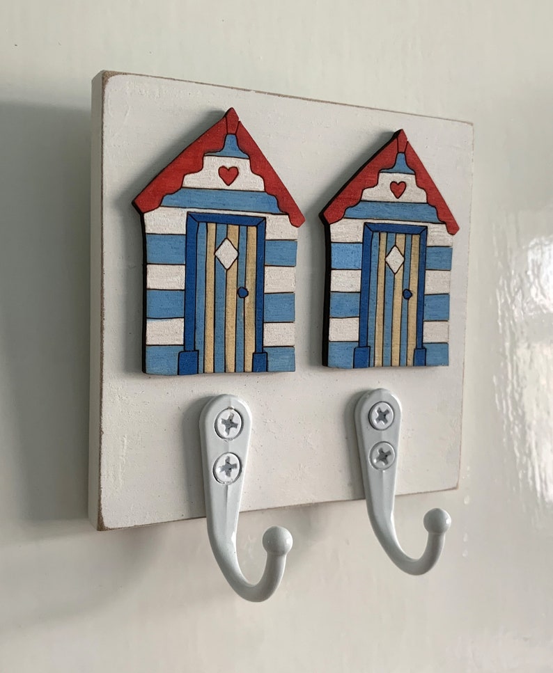 Wooden Beach Hut Hook Rack Plaque Ideal for Keys Leads Bags Etc Coastal ...