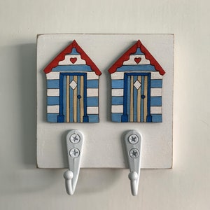 Wooden Beach Hut Hook Rack Plaque Ideal for Keys Leads Bags Etc Coastal ...