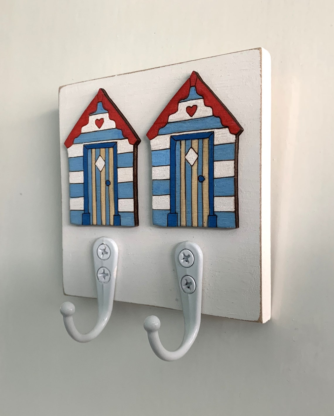 Wooden Beach Hut Hook Rack Plaque Ideal for Keys Leads Bags Etc Coastal ...