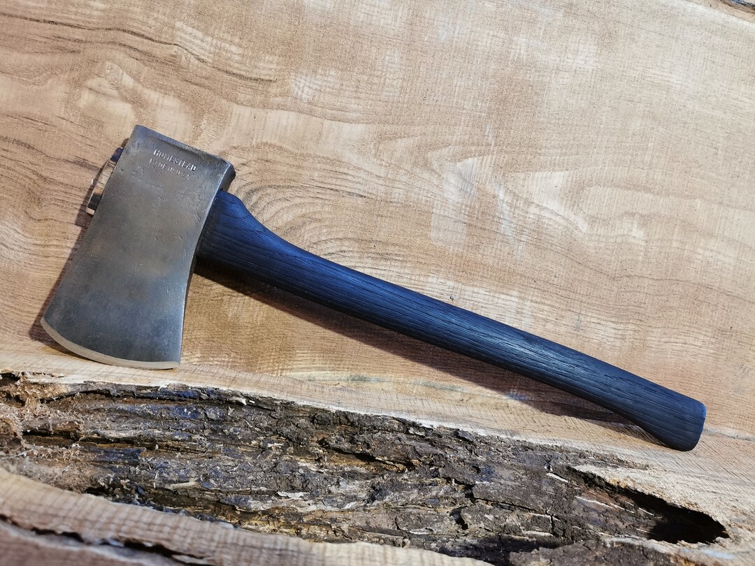 Machado vintage americano de marca Homestead para pequenas florestas ...