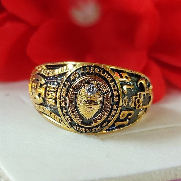 Class Ring - Etsy