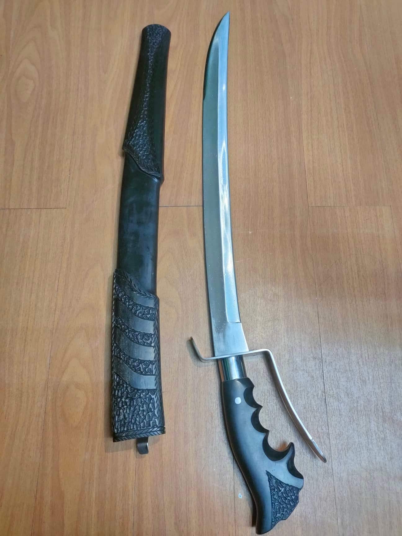 Ginunting 19 Sharp Funtional With Guard. 5160 High-carbon Steel ...