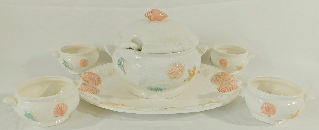 Vintage Sea Catch Hi-mark White Ceramic Seashell Starfish Soup Tureen ...