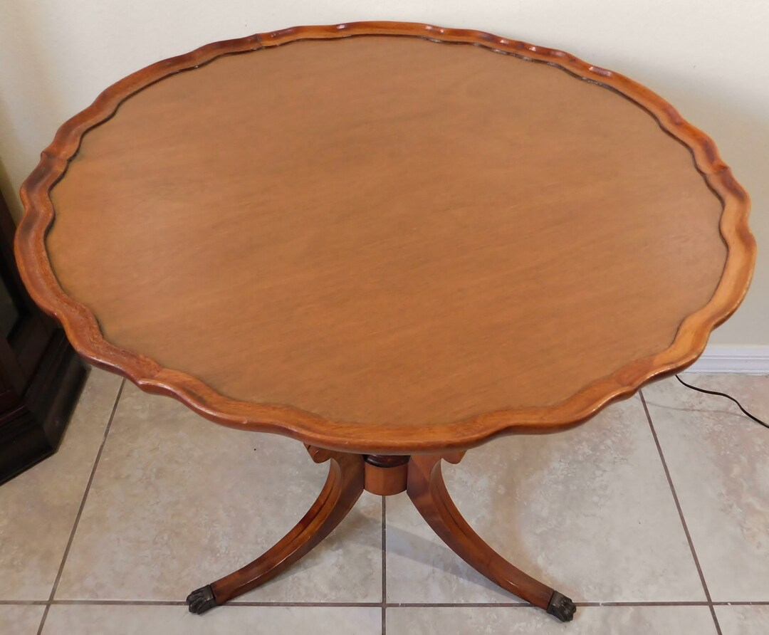 IMPERIAL 27" Solid Maple Wood Round Scalloped Side/end Accent Table - Etsy
