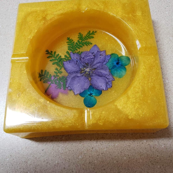 Flower Ashtray - Etsy