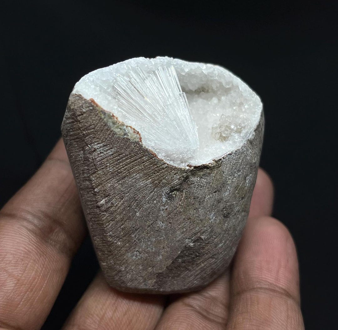 Self Standing Scolecite Spray Geode With MM Quartz Natural Mineral ...