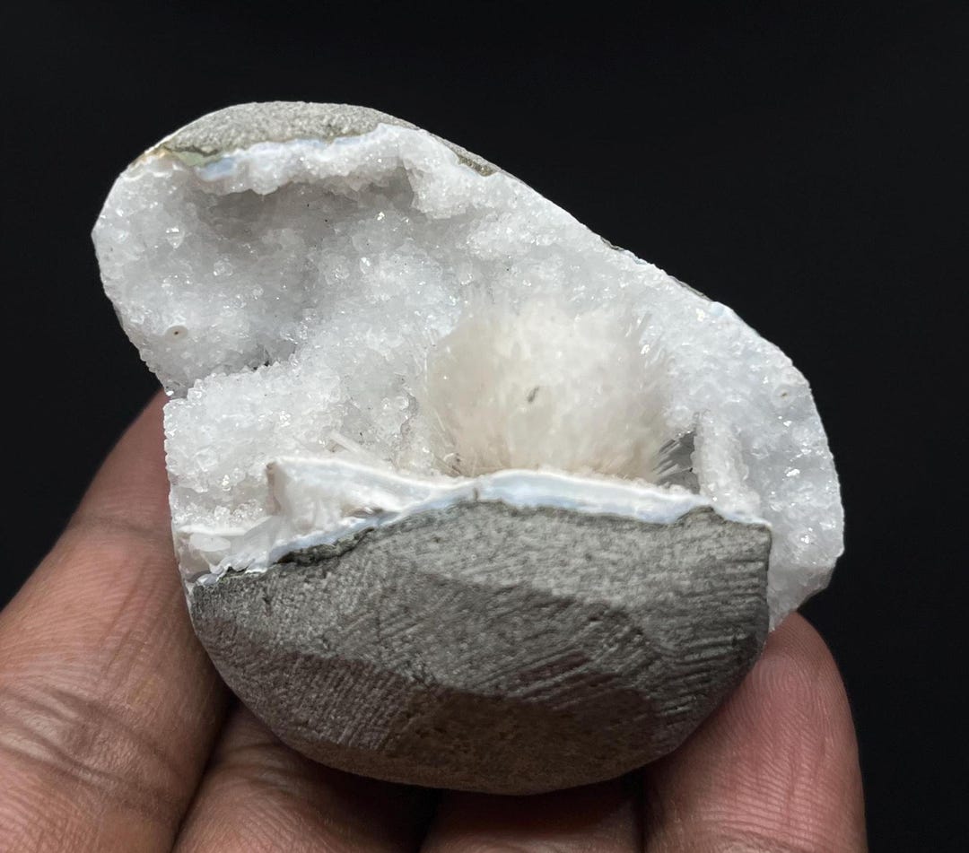 Self Standing Scolecite Spray Geode With MM Quartz Natural Mineral ...