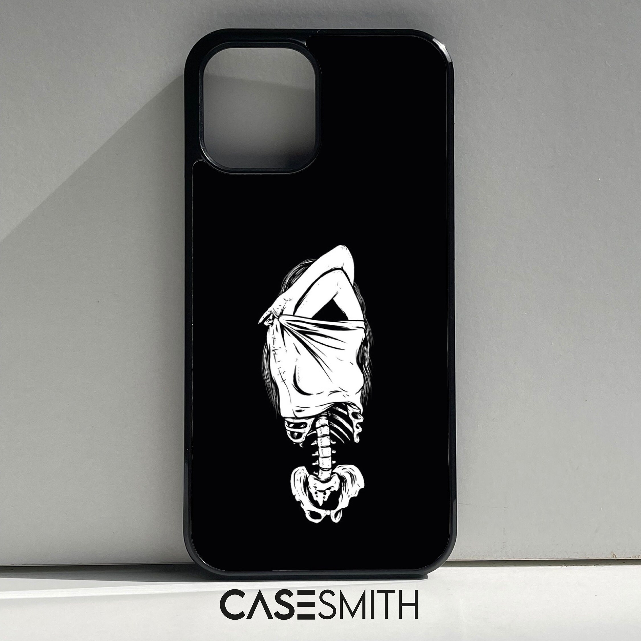Aesthetic Skeleton Skull Spooky Phone Case iPhone Case Cover for iPhone ...