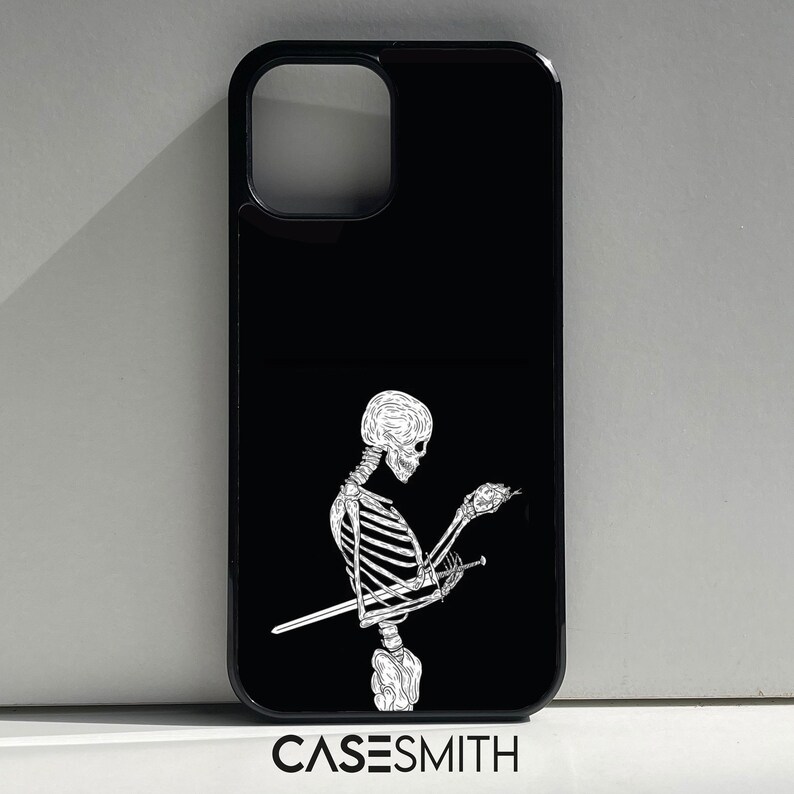 Aesthetic Skeleton Skull Spooky Phone Case iPhone Case Cover for iPhone ...