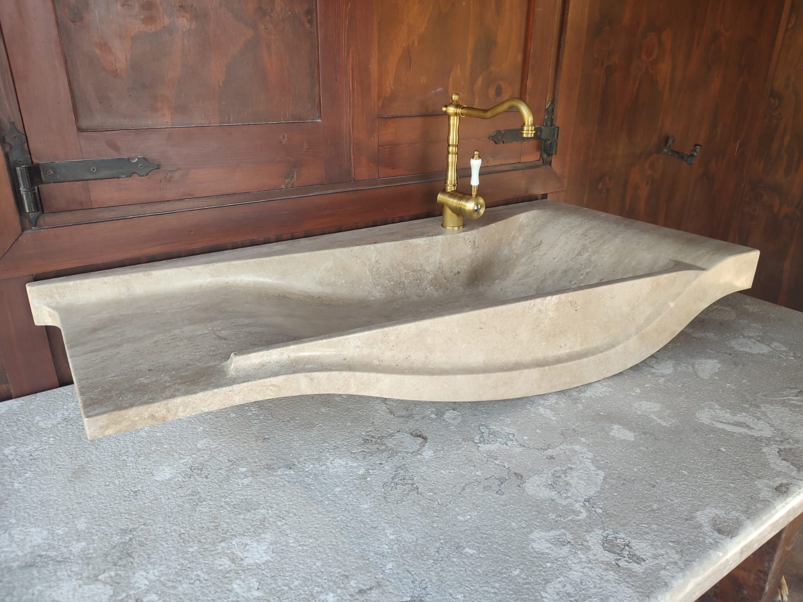 Designer Wall-mounted Roman Travertine Walnut Sink WALL-MOUNTED SINK ...