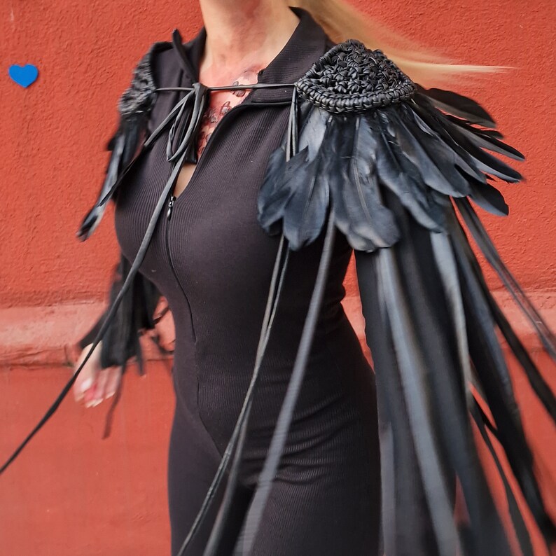 Feather Fringe Epaulettes: Shoulder Armor Festival Outfit, Party, Stage ...