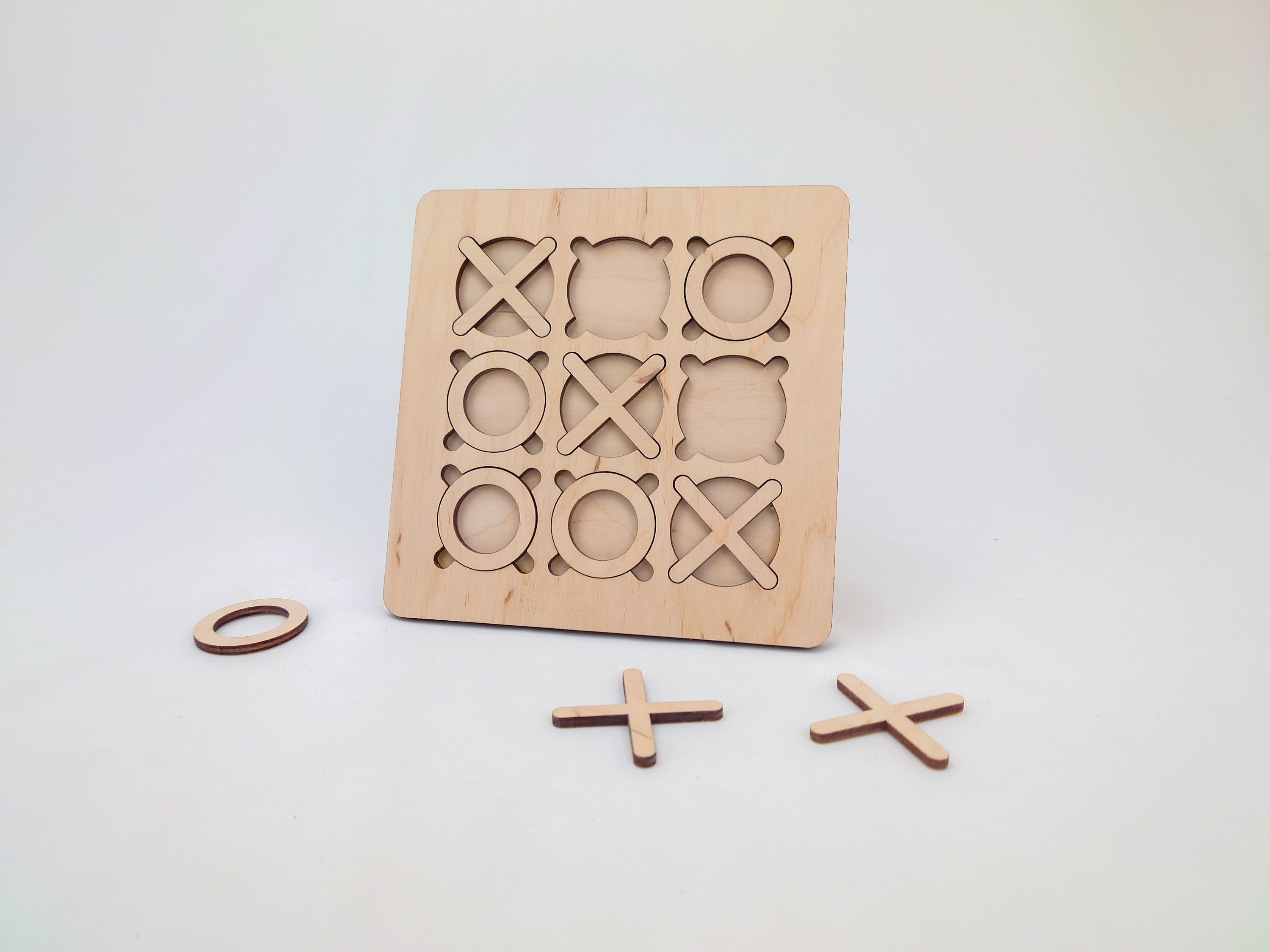 Tic Tac Brain Teaser Puzzle Game for Coffee Tables, Family Rooms, Gift ...