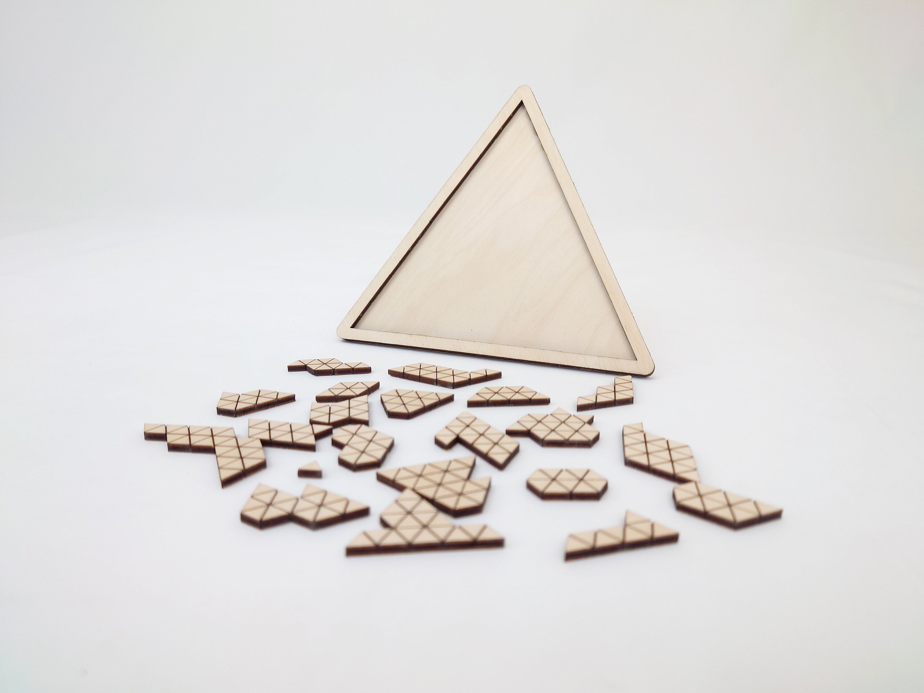 Triangle Brain Teaser Puzzle Game for Coffee Tables, Family Rooms, Gift ...