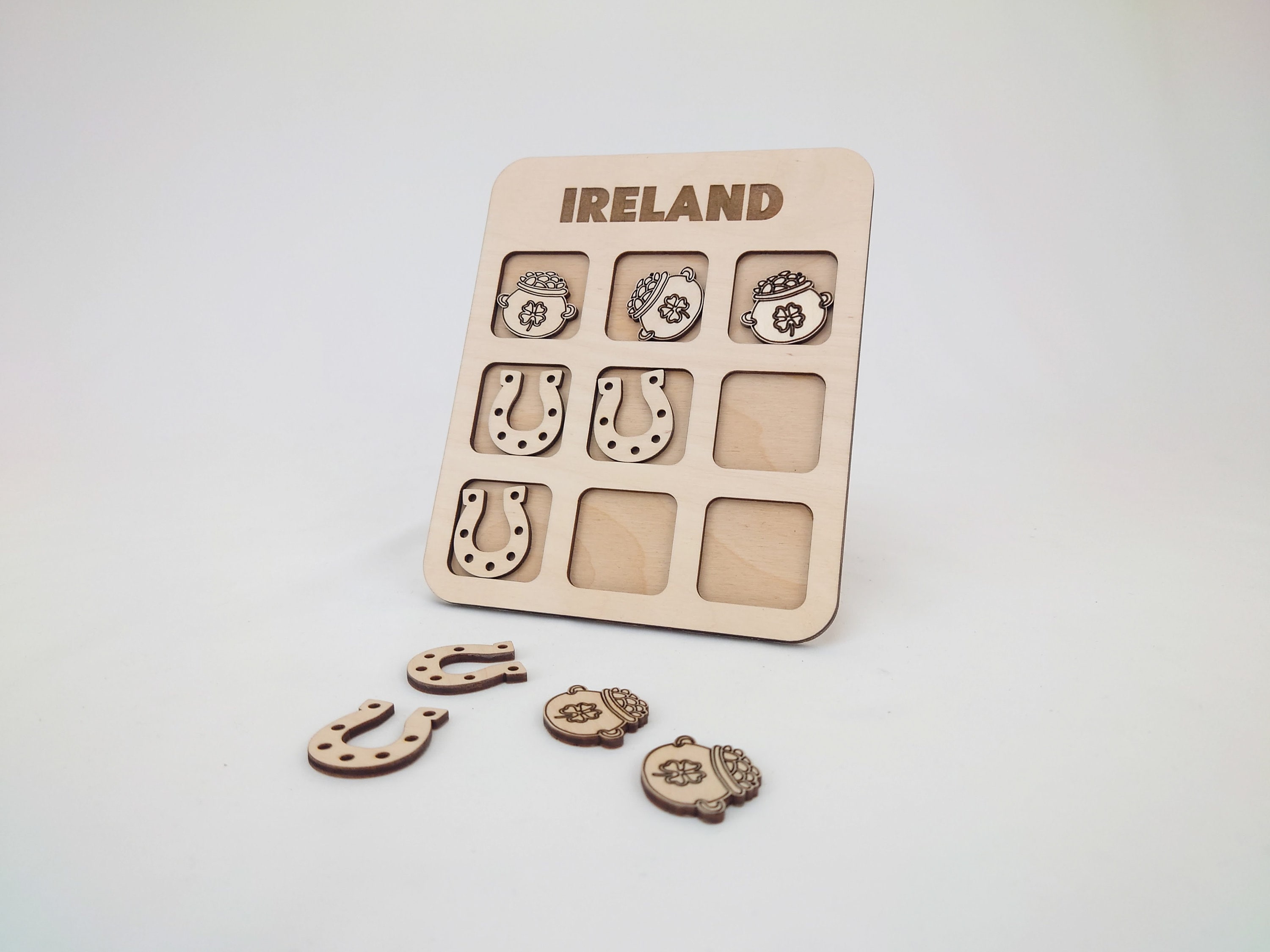 Tic Tac Brain Teaser Puzzle Game for Coffee Tables, Family Rooms, Gift ...
