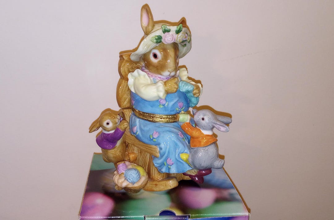 CWC Easter Bunny Porcelain Trinket Box Figurine - Etsy