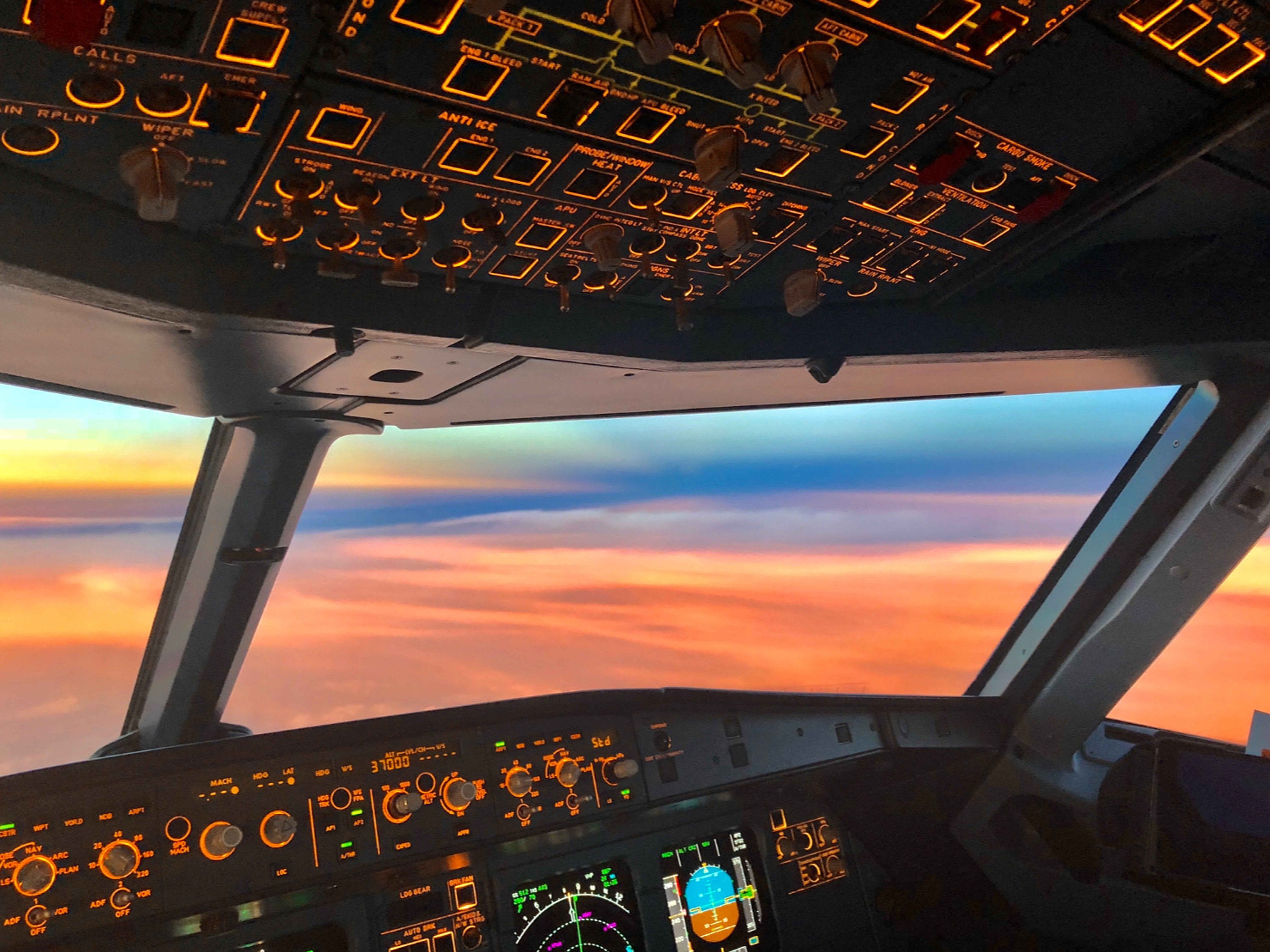Sunset View From Airbus A321 Cockpit - Etsy