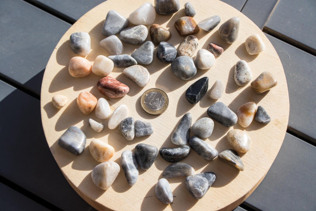 Polished Rolled Stones in Pyrenean Quartzite for Decoration, Zen Garden ...