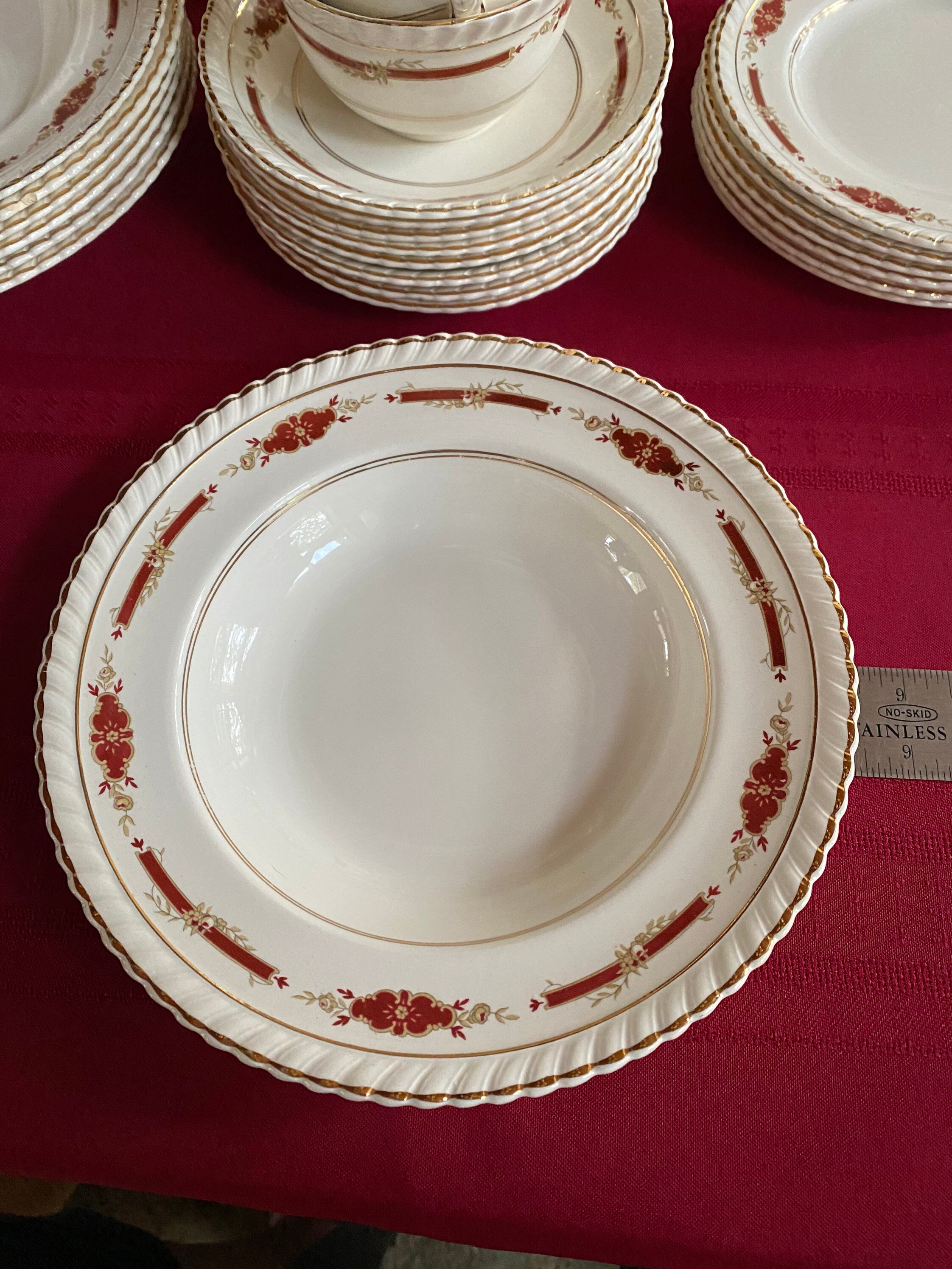 Johnson Bros. “guildford Maroon” English Dinnerware - Etsy