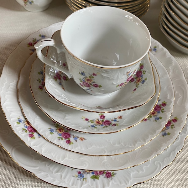 Antique Wellington China Plate - Etsy