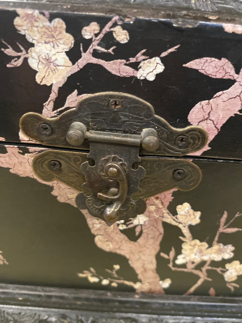 Antique Japanese Decoupage Box - Etsy