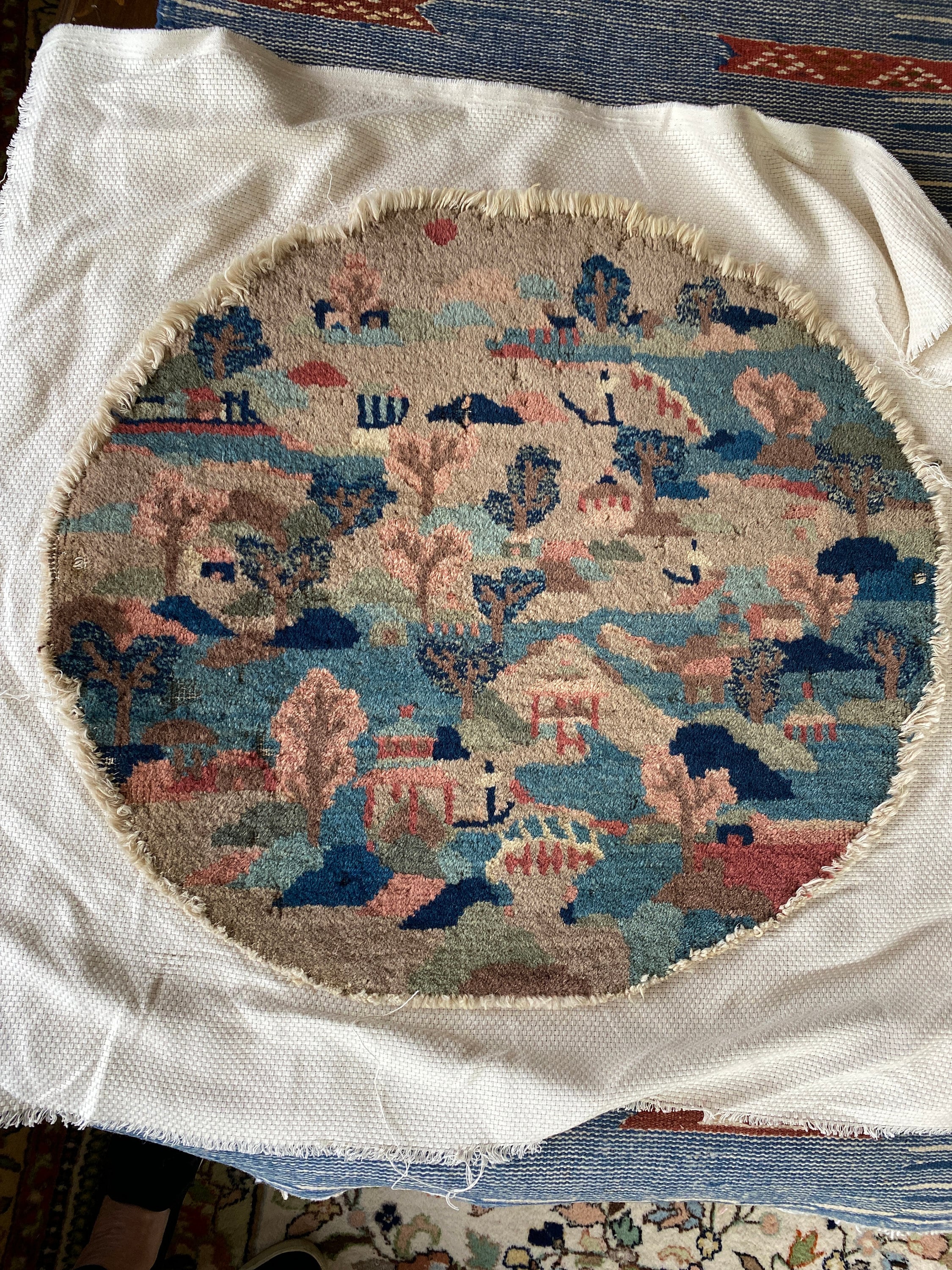 Shanghai Art Deco Round Rug - Etsy