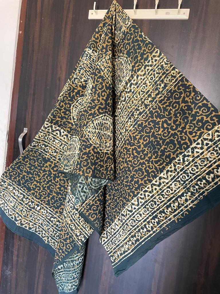 Sarongs and Scarves, Sarongs for Women, Pareo Skirt, Sarong Beach Wrap ...