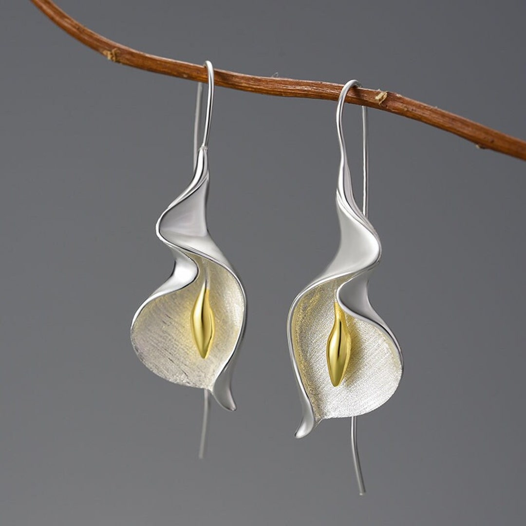 Calla Lily Flower Dangle Earrings Silver Cala Flower Drop - Etsy