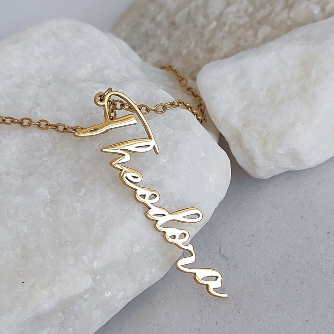Gold Plated Vertical Cursive Name Necklace ,dangle Nameplate Necklace ...