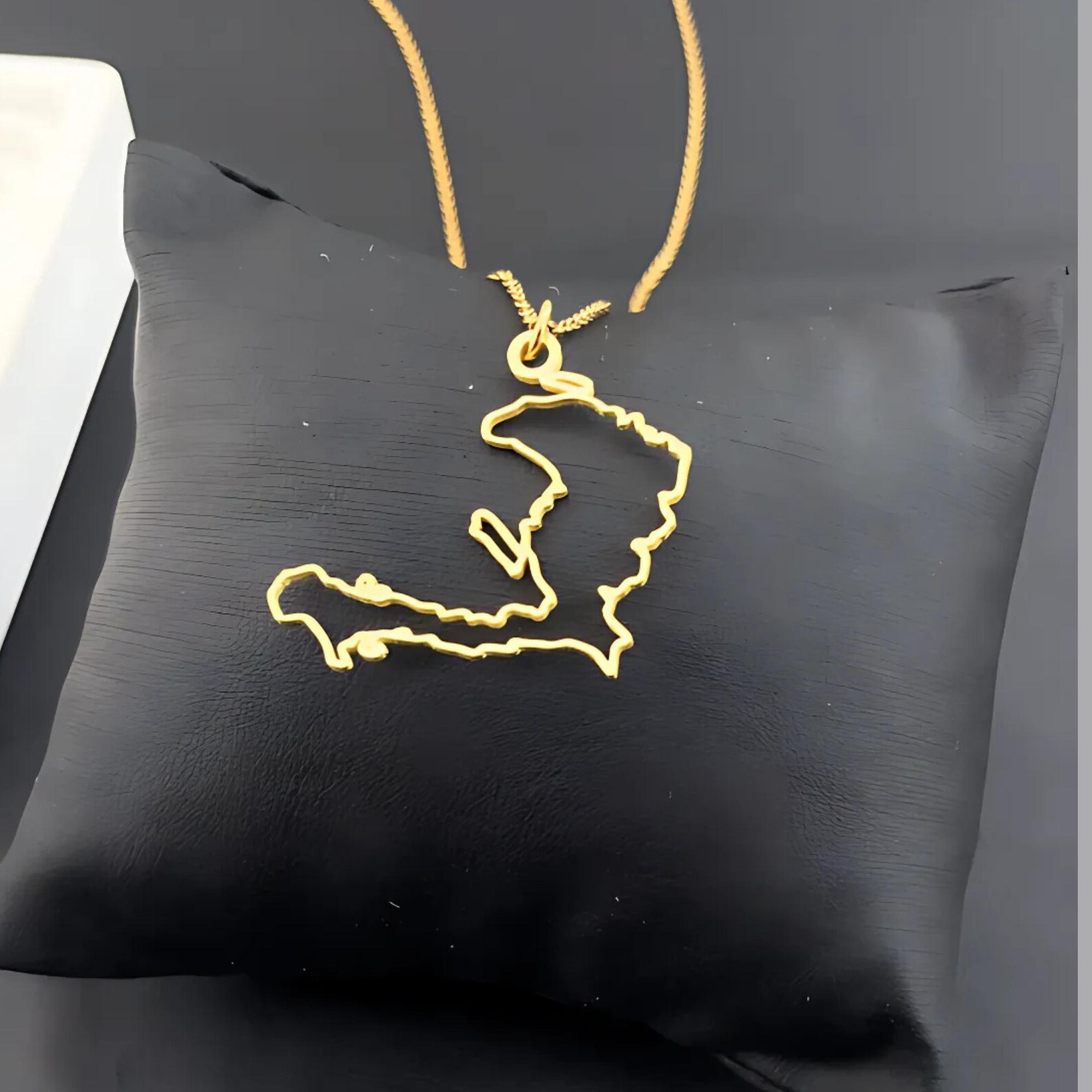 Haiti Necklace Country Map Pendant Haitian Woman Present Haiti Jewelry ...