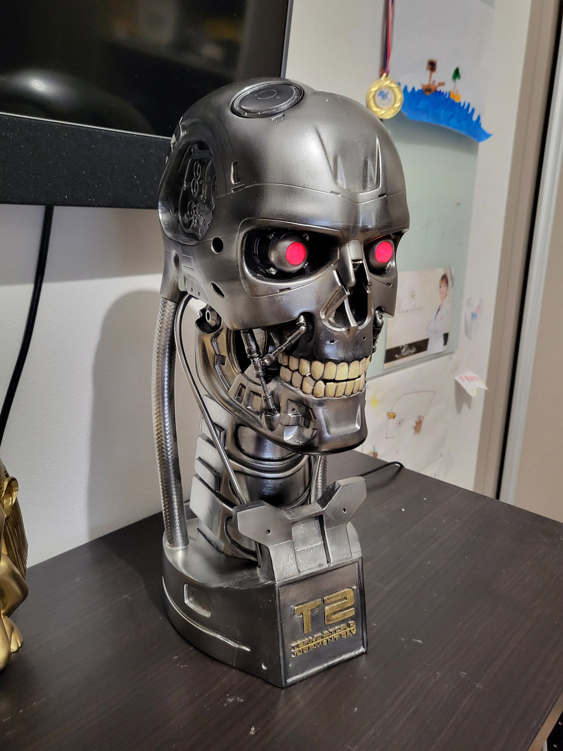 T-800 Terminator Head 1:1 bluetooth Speaker or Standard - Etsy